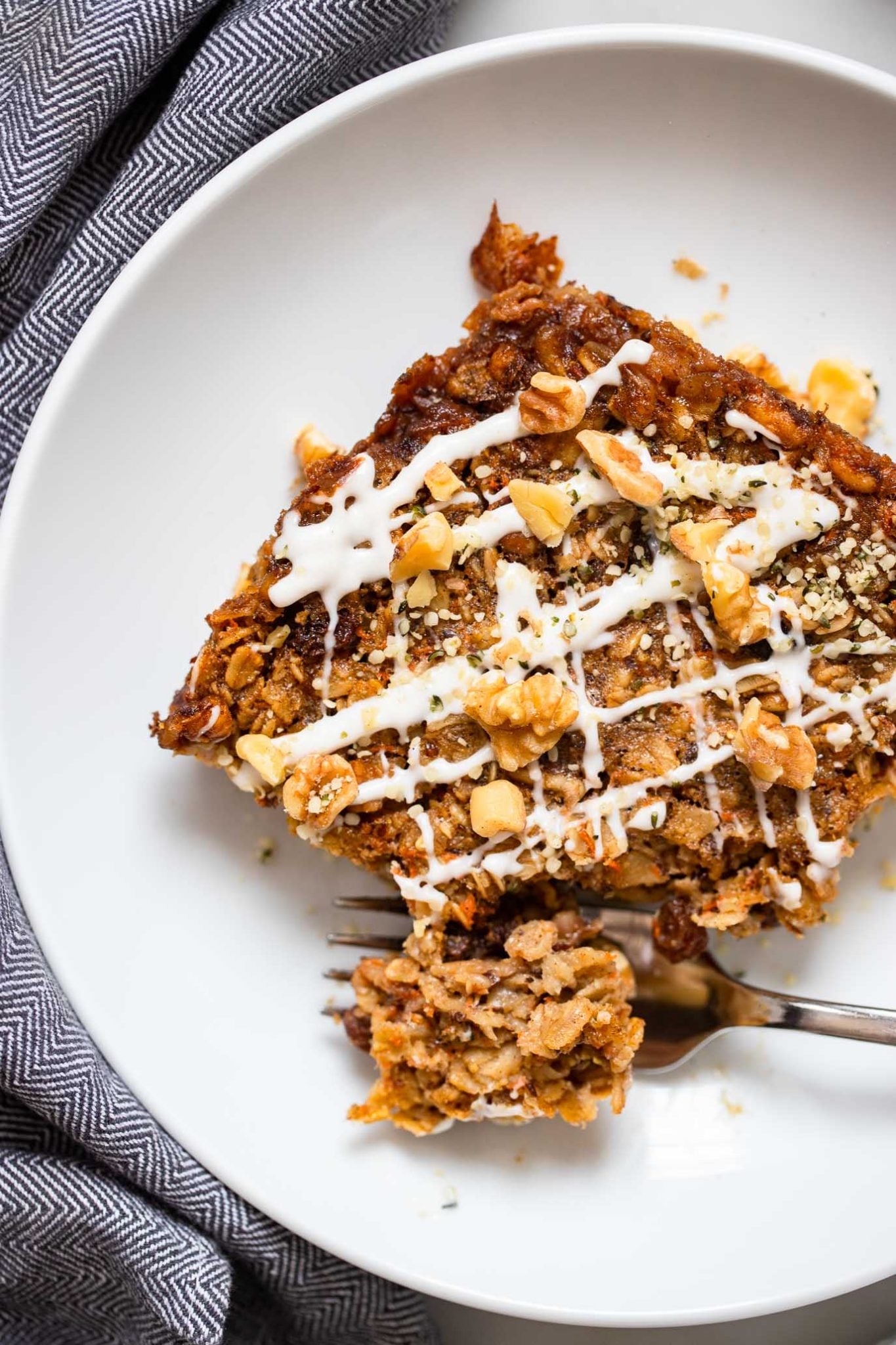Easy Carrot Cake Baked Oatmeal | Dietitian Debbie Dishes