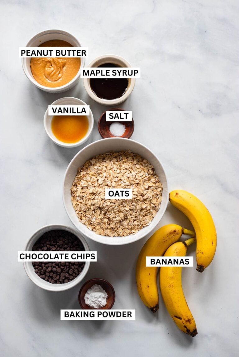 Peanut Butter Banana Oatmeal Bars | Dietitian Debbie Dishes