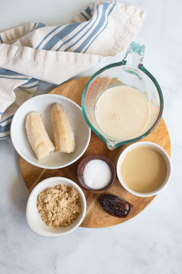 Tahini Smoothie with Dates – Domajax